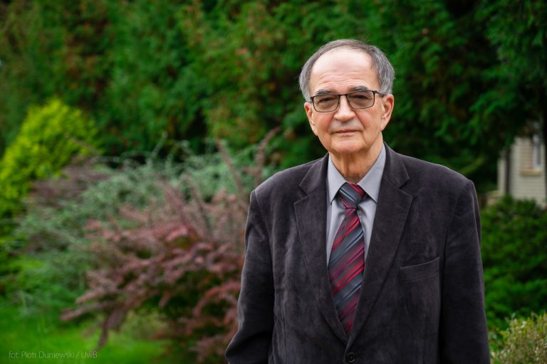 Prof. Adam Jamróz oraz prof. Leon Tarasewicz doktorami honoris causa ...